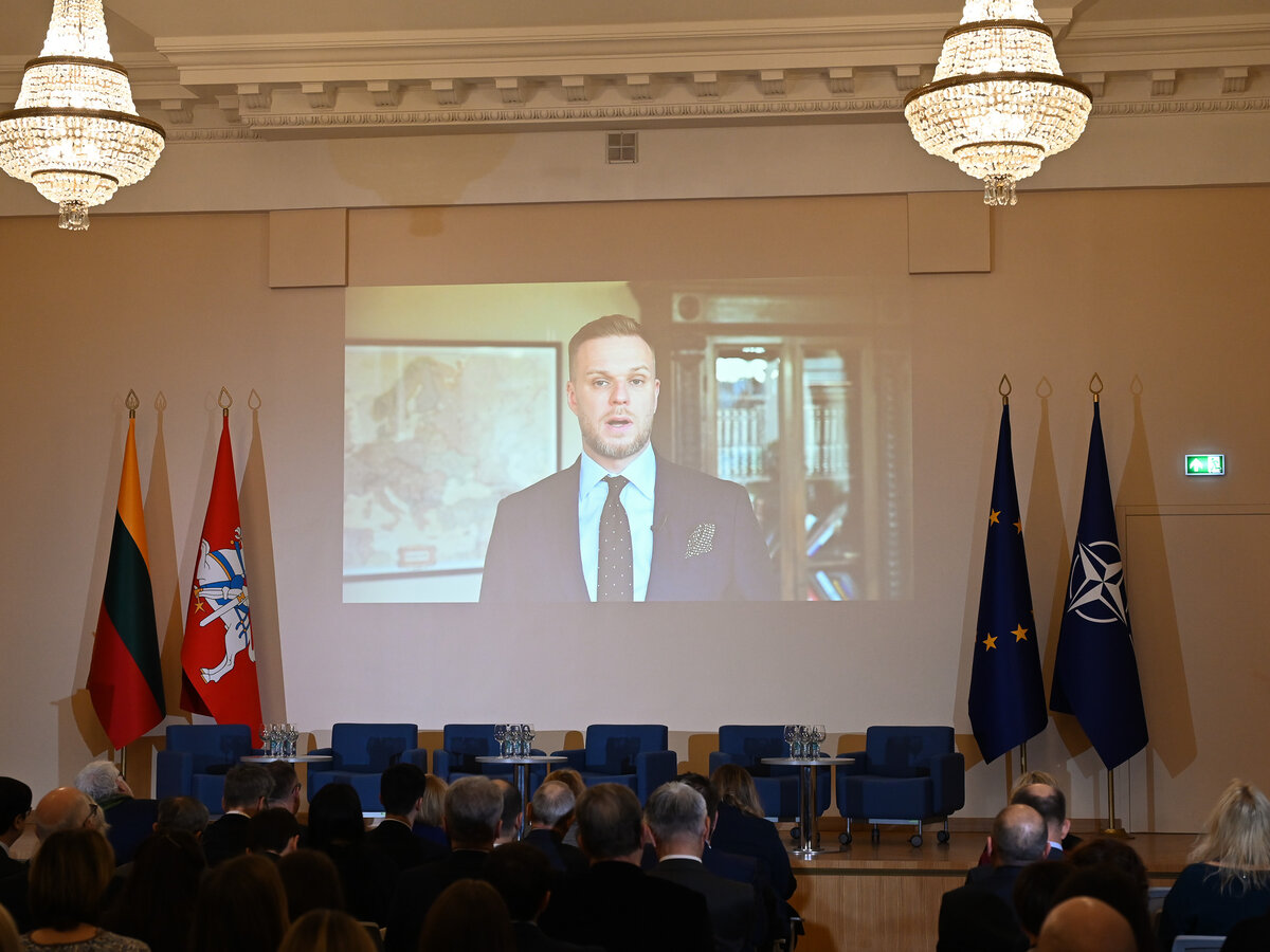 Development Cooperation Conference - 20 years of partnerships for ...